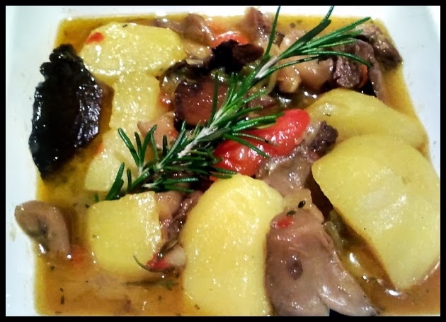 La Cuchara Verde: Estofado de setas con patatas al aroma de romero